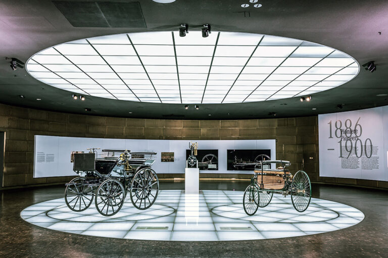 Mercedes‑Benz celebra 140 años de la patente del primer automóvil y ...